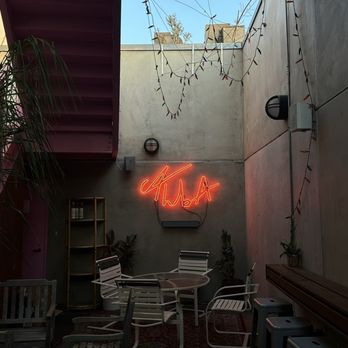 AHBA - Updated August 2025 - 297 Photos & 181 Reviews - 2937 Bristol St ...