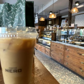 CAFFÈ NERO - 489 Photos & 527 Reviews - 560 Washington St, Boston ...