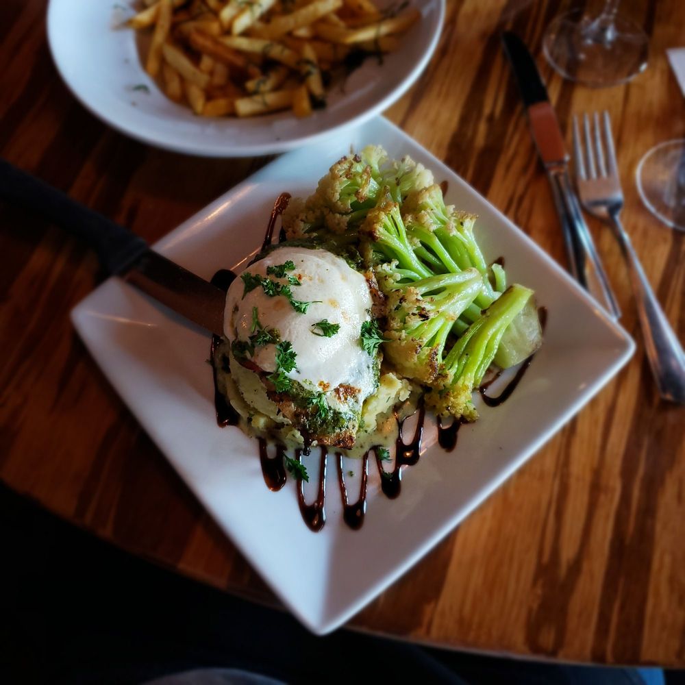 TWIGS BISTRO AND MARTINI BAR - 206 Photos & 292 Reviews - 1321 N ...