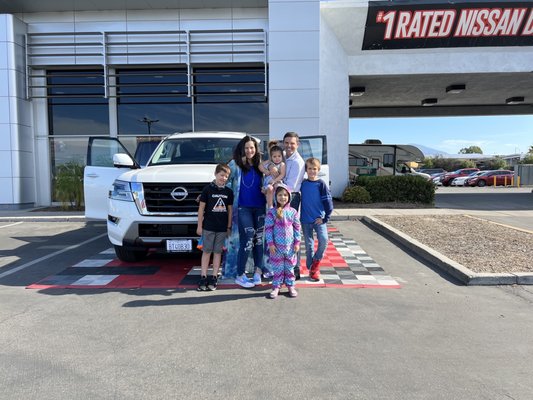 NISSAN OF IRVINE - Updated August 2025 - 98 Photos & 377 Reviews - 32 ...