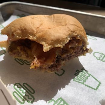 SHAKE SHACK - Updated March 2025 - 170 Photos & 92 Reviews - 103 W ...