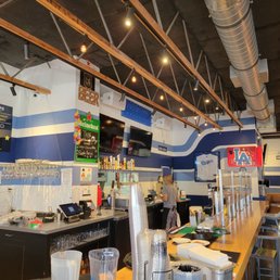 33 TAPS-SILVER LAKE - Updated February 2025 - 770 Photos & 693 Reviews ...