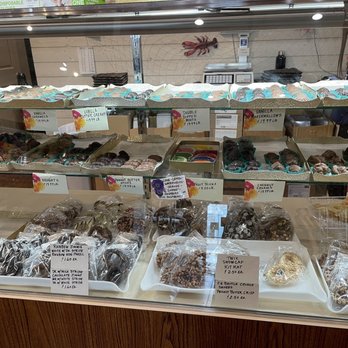 STUTZ CANDY - Updated December 2025 - 17 Photos & 16 Reviews - 8701 ...