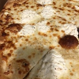 CRISTO’S NY STYLE PIZZA - 168 Photos & 183 Reviews - 1302 E Millbrook ...
