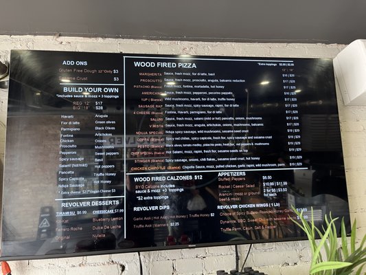 REVOLVER PIZZA - Updated December 2025 - 64 Photos & 65 Reviews - 388 ...