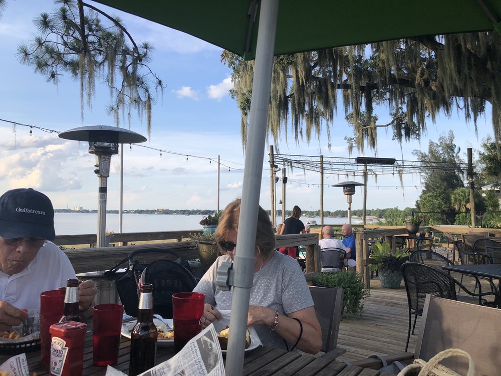 SUNSET BAR & GRILLE - 14 Photos & 13 Reviews - American (Traditional ...