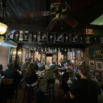 THE CELT IRISH PUB - Updated August 2025 - 243 Photos & 384 Reviews ...
