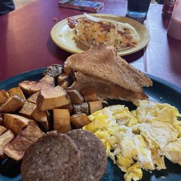 STARTZ CAFE - Updated January 2026 - 60 Photos & 111 Reviews - 10350 ...