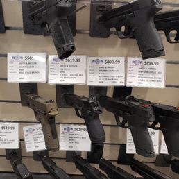RENO GUNS & RANGE - Updated October 2025 - 270 Photos & 299 Reviews ...