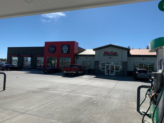 MR GAS - Updated October 2025 - 35 Photos - 33 Reviews - 1223 W Main St ...