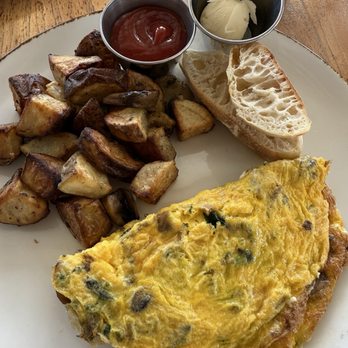 PORTA VIA CALABASAS - Updated December 2025 - 435 Photos & 383 Reviews ...