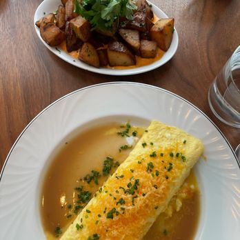 LE 9E - Updated December 2025 - 23 Photos & 12 Reviews - 1500 Boulevard ...