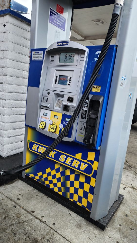 KWIK SERV - Updated October 2025 - 14 Photos & 16 Reviews - 1503 ...