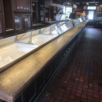 HALO PUB - Updated August 2025 - 69 Photos & 142 Reviews - 4617 ...