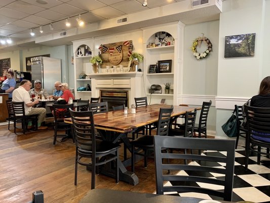 PAT’S PLACE - Updated July 2025 - 107 Photos & 122 Reviews - 125 N 3rd ...