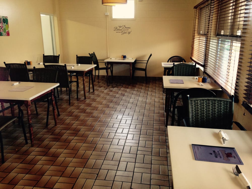 FAT DOG CAFE - Updated September 2025 - 16 Photos - Moura Queensland ...