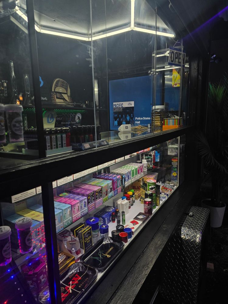 EXOTIC SMOKE EMPIRE - Updated December 2025 - 3101 Speedway, Austin ...