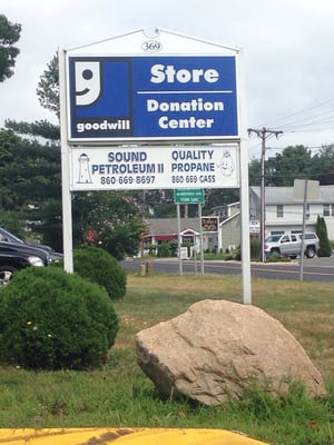 GOODWILL STORE & DONATION CENTER - Updated November 2025 - 16 Reviews ...