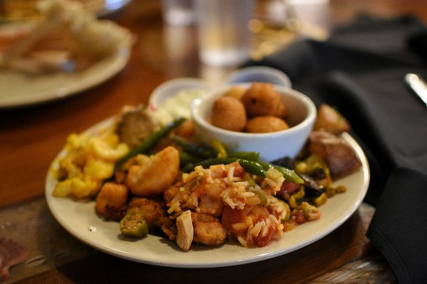 CAPTAIN GEORGE’S SEAFOOD RESTAURANT - Updated November 2024 - 1229 ...