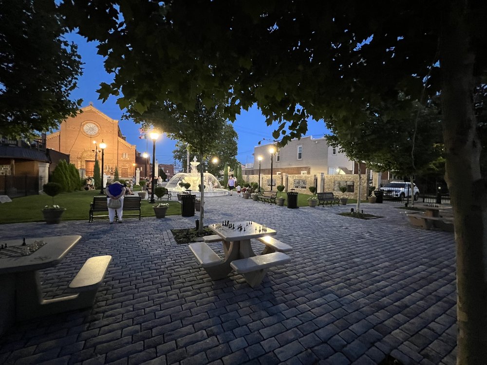 PIAZZA IMO ON THE HILL - Updated January 2026 - 43 Photos - 2109 ...