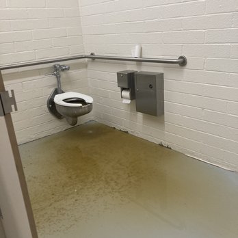 EARVIN MAGIC JOHNSON PARK - Updated July 2024 - 69 Photos & 29 Reviews ...