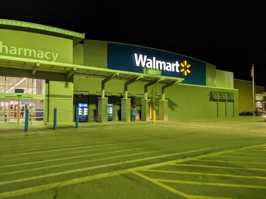 WALMART SUPERCENTER - Updated February 2026 - 13 Photos - 1250 ...