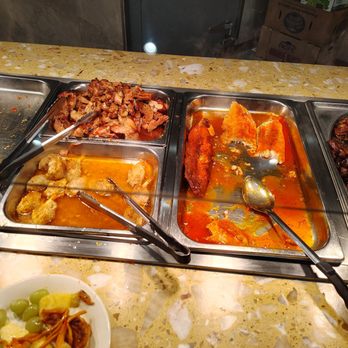 YUM BUFFET AND GRILL - Updated October 2025 - 1095 Photos & 571 Reviews ...