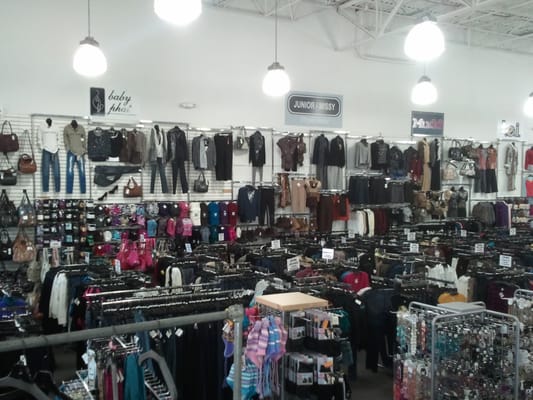 GALLO CLOTHING - Updated July 2025 - 12 Photos - 1140B Smallwood Dr W ...