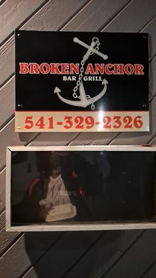 BROKEN ANCHOR BAR & GRILL - Updated October 2025 - 216 Photos & 266 ...