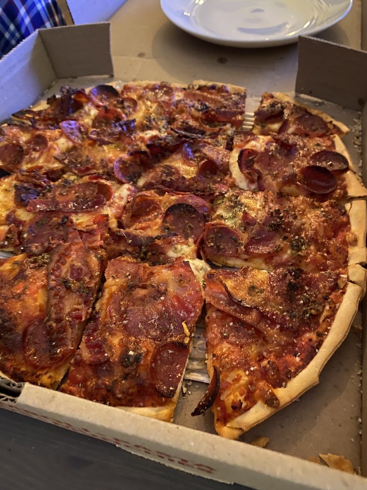 CARLUCCI’S PIZZERIA - Updated December 2025 - 71 Photos & 103 Reviews ...