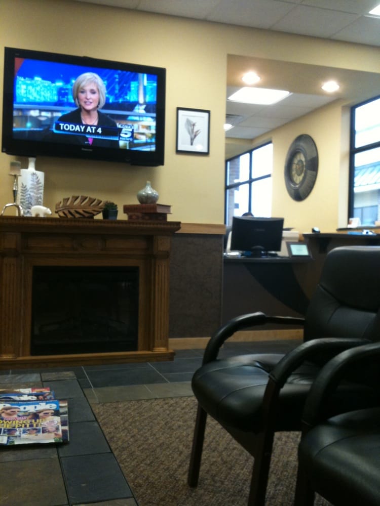 MICHAEL W LOWE, DDS MD - Updated January 2026 - 10 Reviews - 1524 NE ...