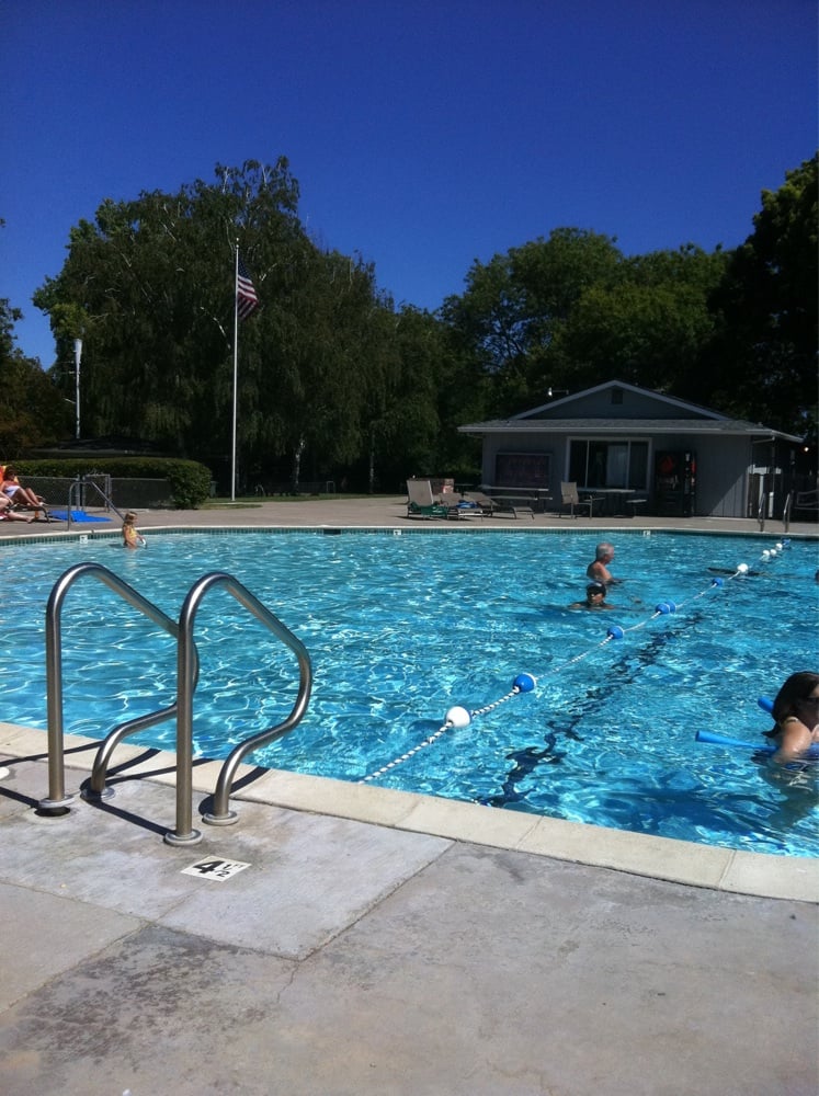 HIGHLAND OAKS RECREATION CENTER & CABANA CLUB - Updated January 2026 ...