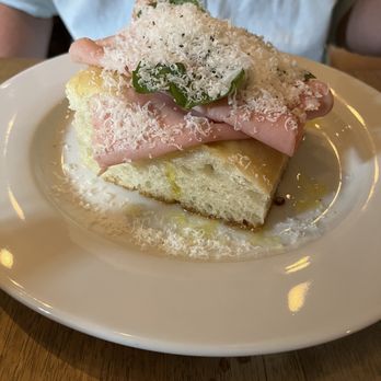 CHEZ NOUS - 505 Photos & 285 Reviews - 6 Payne Ct, Charleston, South ...