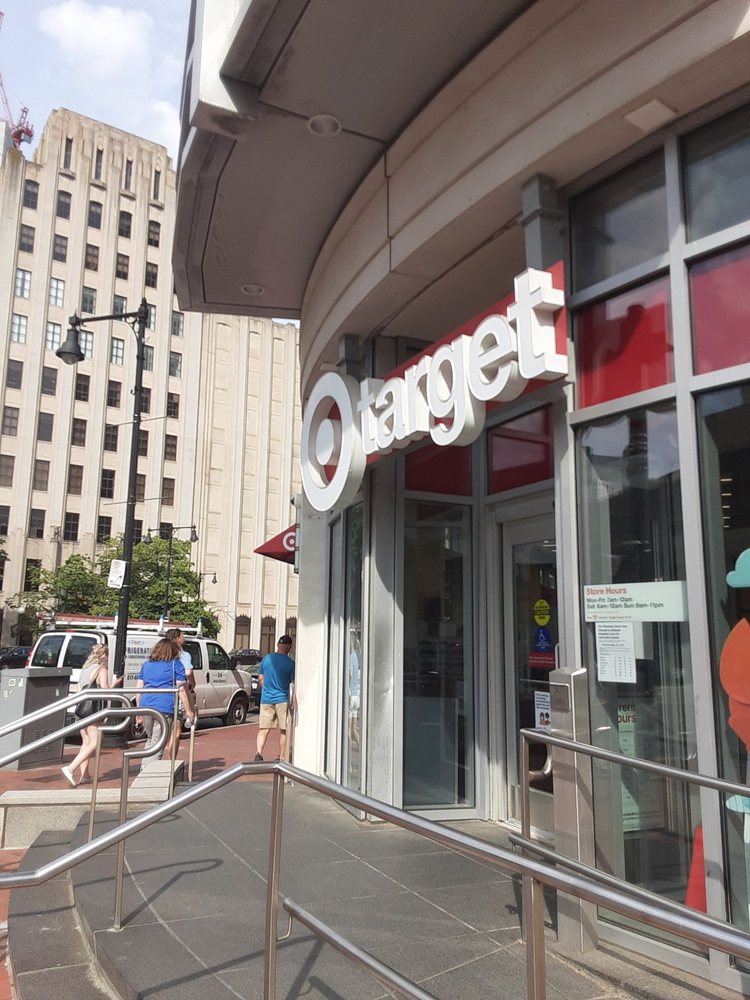 TARGET - Updated June 2025 - 14 Photos & 22 Reviews - 100 Cambridge St ...