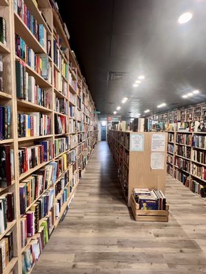 BOOK RACK - Updated December 2025 - 57 Photos & 33 Reviews - 125 W ...