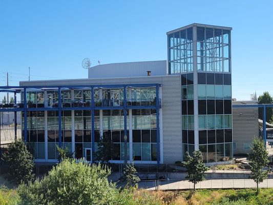 PORTLAND OPERA - 10 Reviews - 211 SE Caruthers St, Portland, Oregon ...