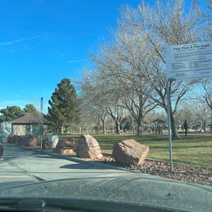 BARKIN’ BASIN DOG PARK - 165 Photos & 117 Reviews - Dog Parks - 7341 W ...