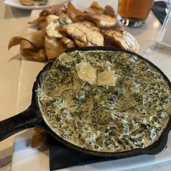 FAIRWAY TAVERN - Updated August 2025 - 30 Photos & 22 Reviews - 3350 ...