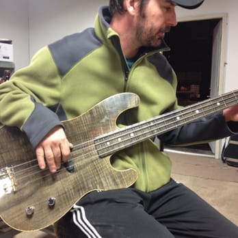 MEMPHIS GUITAR SPA - Updated October 2025 - 25 Photos - 2561 Broad Ave ...