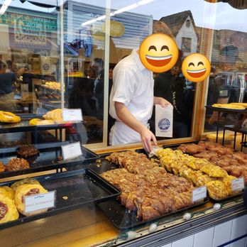SLUYS POULSBO BAKERY - Updated May 2024 - 956 Photos & 852 Reviews ...