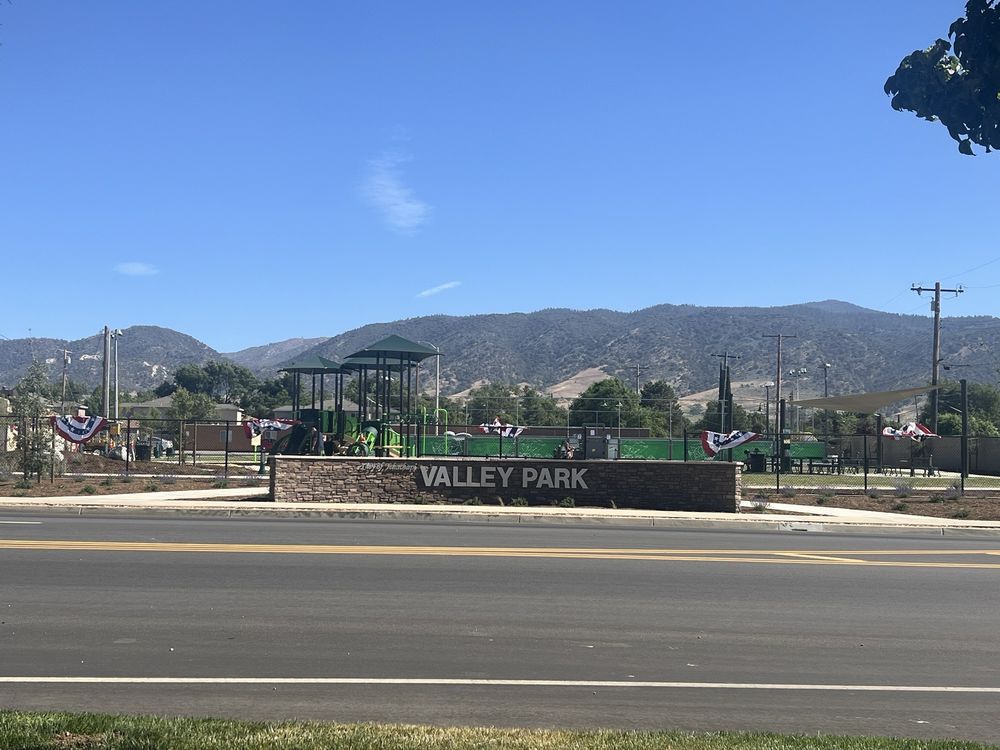 VALLEY PARK - Updated August 2025 - 707 W Valley Blvd, Tehachapi ...