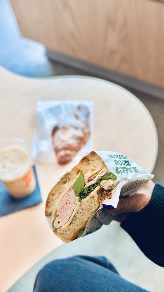 HOUSE ROOTS COFFEE - Updated October 2025 - 164 Photos & 98 Reviews ...