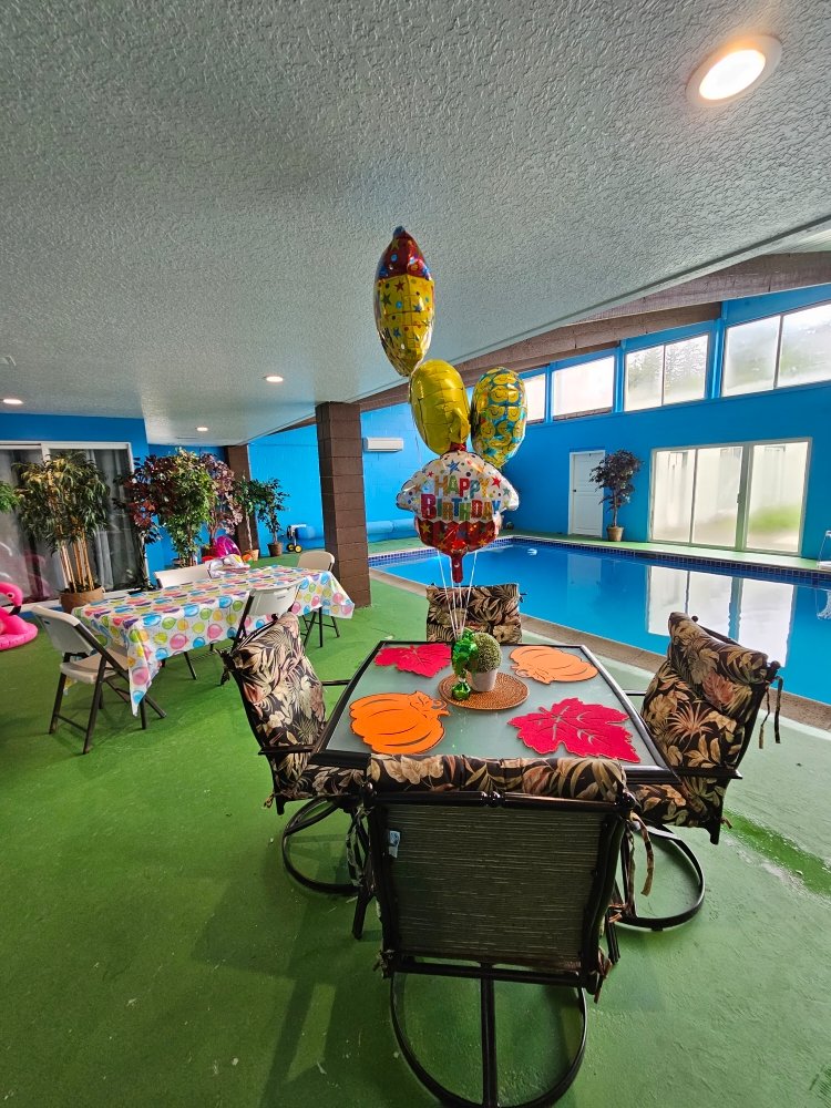 PDX POOL PARTY PROS SWIM3DIAMONDS - 81 Photos - Portland, Oregon ...