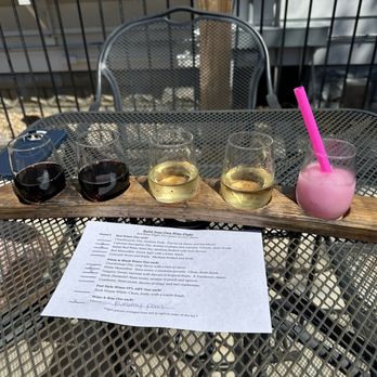 TONTITOWN WINERY - Updated October 2025 - 103 Photos & 49 Reviews - 335 ...