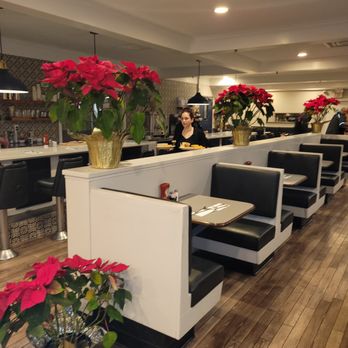 SWEET HOLLOW DINER - Updated June 2025 - 150 Photos & 161 Reviews - 100 ...