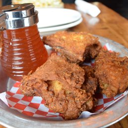 THE EAGLE - Updated October 2025 - 1936 Photos & 2774 Reviews - 1342 ...