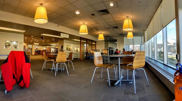 LUDINGTON LIBRARY - Updated July 2025 - 145 Photos & 29 Reviews - 5 S ...