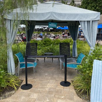 HALE KOA POOL - Updated July 2025 - 27 Photos & 14 Reviews - 2055 Kalia ...