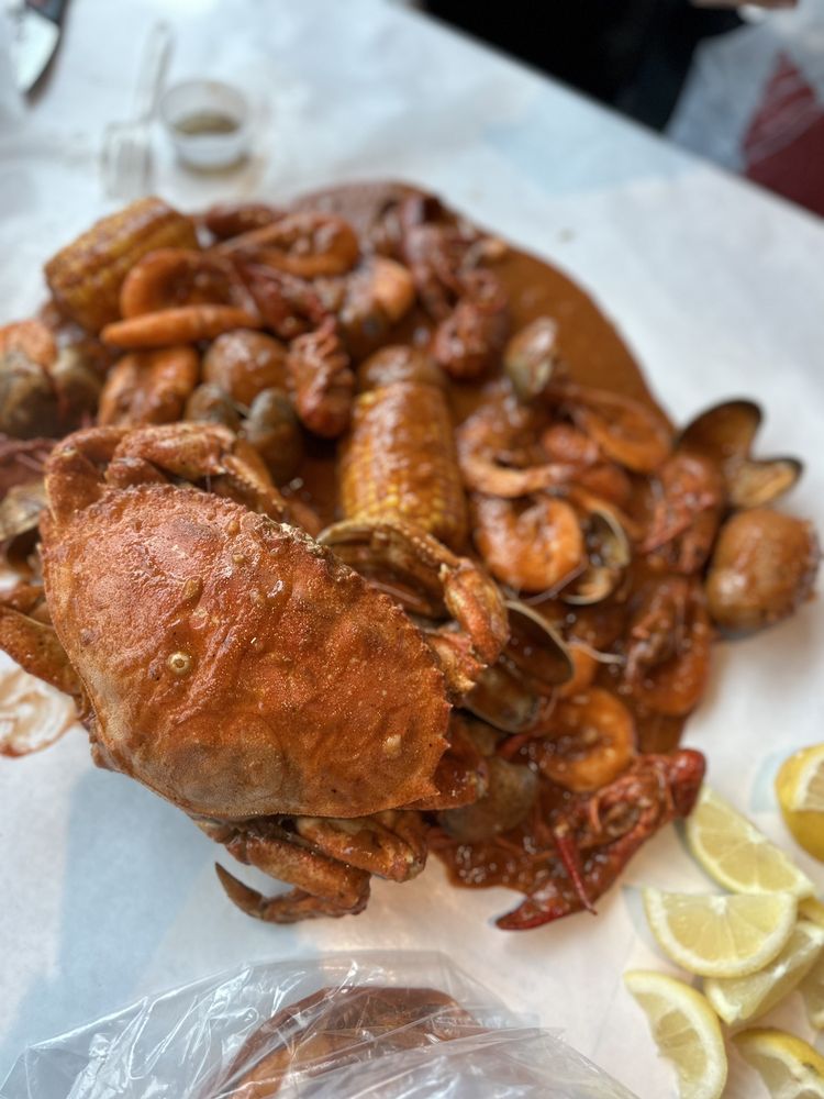 THE BUCKET CRAB & CRAWFISH - Updated December 2025 - 494 Photos & 870 ...