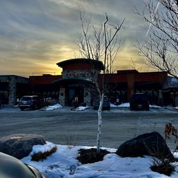 REDSTONE AMERICAN GRILL - Updated December 2025 - 358 Photos & 306 ...